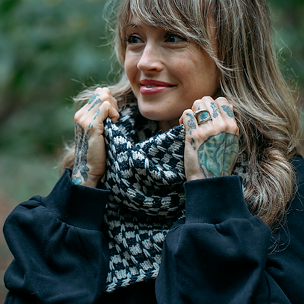 Night & Day Cowl kit (Design by Andrea Mowry) – StevenBe